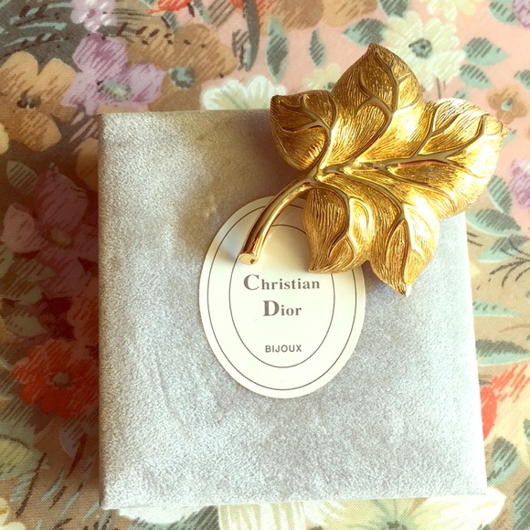 Dior | Jewelry | Christian Dior Vintage Brooch | Poshmark